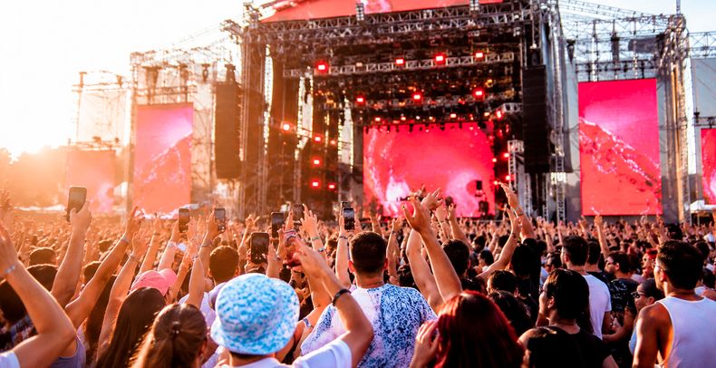 Del Reguetón Al Regional Así Luce El Poderoso Lineup Del Flow Fest 2026