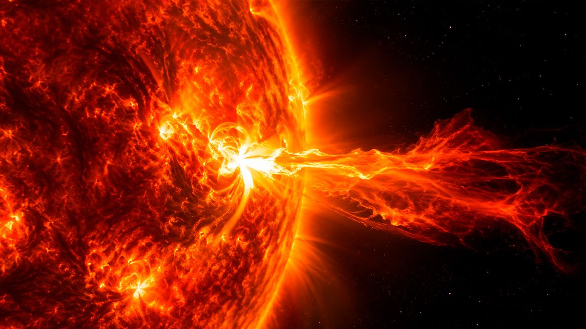¿Qué pasó en el Sol? Potente llamarada provocó interrupciones en la Tierra